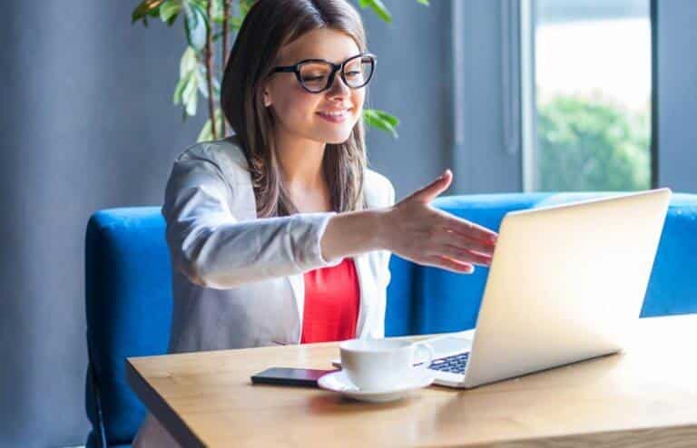 How to Introduce Yourself as a Lawyer | A Few Examples